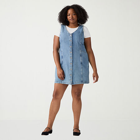 Click here for Levis Plus Size Vianna Cotton V-Neck Vest Dress -... prices