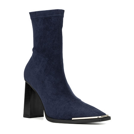 Click here for Torgeis Womens Katya Boot - Navy prices