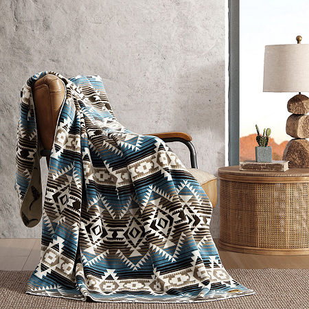 Click here for Wrangler Flannel Oversized Throw  70 X 60 - Jerich... prices