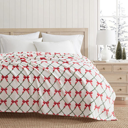 Click here for Martha Stewart Washable Throw  One Size  White prices