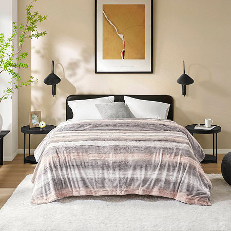 Click here for Madison Park Zuri Faux Fur Blanket  Twin - Blush... prices