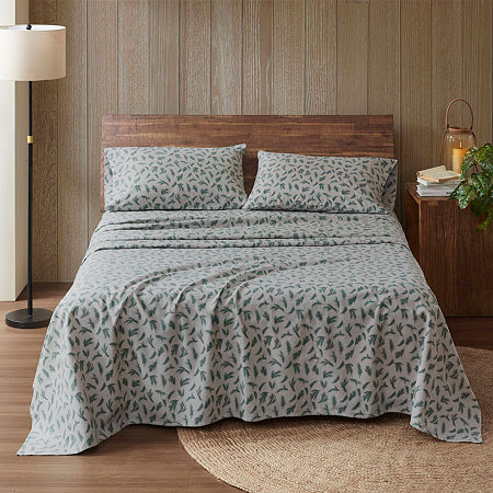 Click here for Woolrich Printed Flannel 4-Pc. Sheet Set  King - B... prices