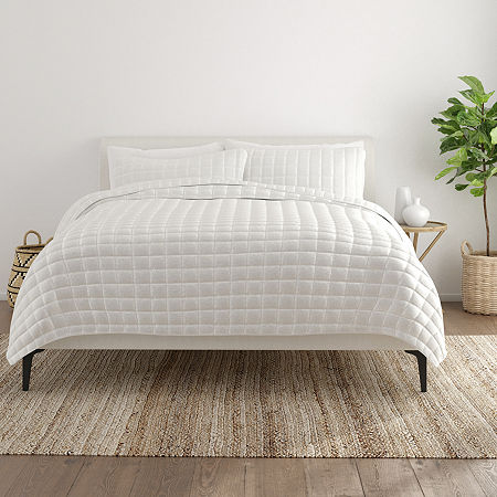 Click here for Casual Comfort Premium Ultra Soft Square Pattern Q... prices