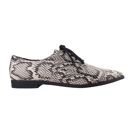 Click here for Worthington Ingalls Womens Pointed Closed Toe Oxfo... prices