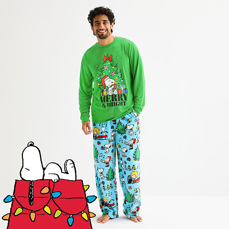 Click here for Mens Holiday Traditions Peanuts(tm) Merry & Bright... prices