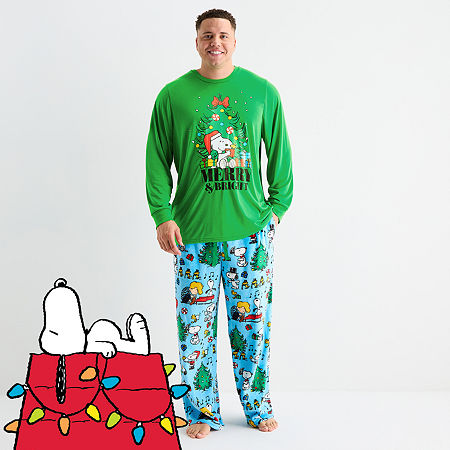 Click here for Mens Peanuts Snoopy Microfleece Crew Neck Long Sle... prices