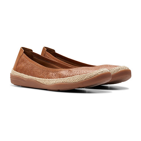 Click here for Clarks Elaina Rae Womens Closed Toe Ballet Flats... prices