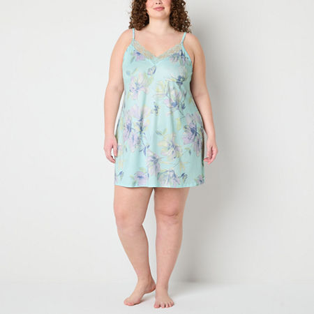 Click here for Ambrielle Womens Plus Sleeveless V Neck Chemise  2... prices
