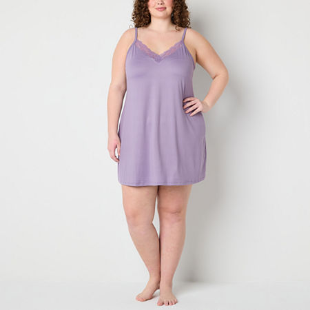 Click here for Ambrielle Womens Plus Sleeveless V Neck Chemise  2... prices