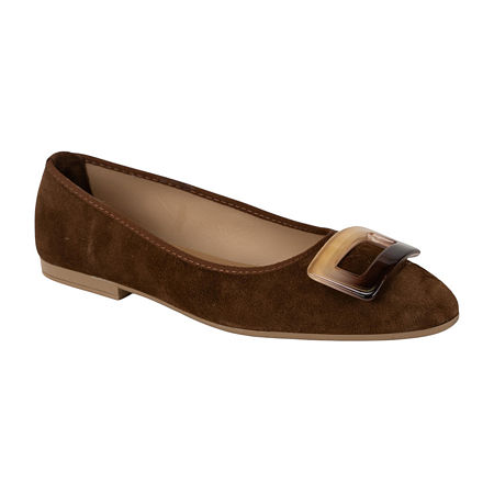 Click here for Italian Shoemakers Annika Womens Almond Closed Toe... prices