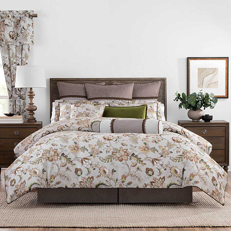 Click here for Rose Tree Esmeralda Jacobean Print 4-Pc. Comforter... prices