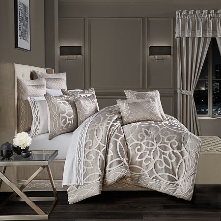 J Queen New York Deco 4-Pc. Comforter Set  California King - Silver-Tone