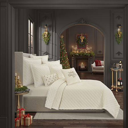 Click here for J. Queen New York Casey Sherpa Winter White Revers... prices