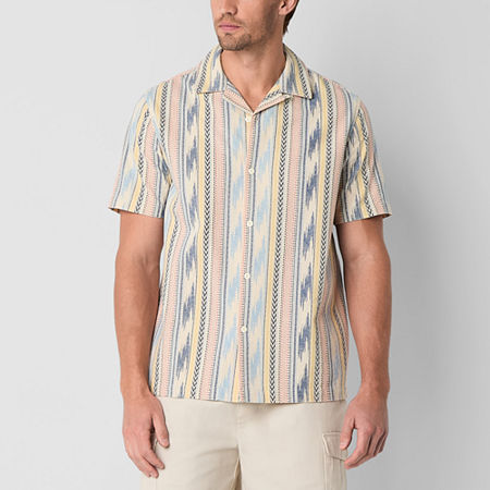 Click here for Frye and Co. Mens Short Sleeve Regular Fit Button-... prices