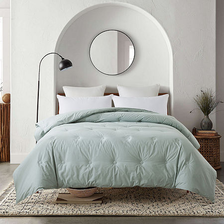 Click here for Royal Velvet Tufted Down Alternative Comforter prices