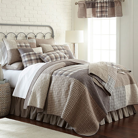 Click here for Donna Sharp Smoky Square Quilt  One Size  Gray prices