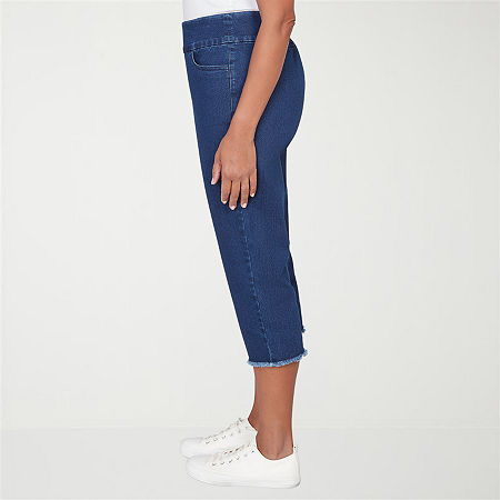 Click here for Alfred Dunner Classics Womens Mid Rise Capri Jean... prices