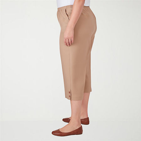 Click here for Alfred Dunner Classics Womens Plus Straight Mid Ri... prices