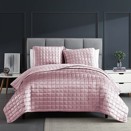 Click here for Riverbrook Home Riverbrook Home Lyndon 3 Pc Quilt... prices