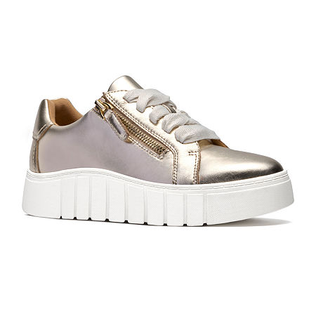 Click here for Clarks Mykah Womens Round Slip-On Shoe  9 1/2 Medi... prices