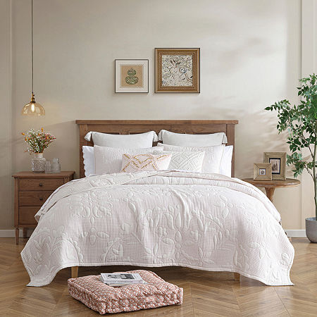 Click here for Peri Home Medallion Floral Quilt Set  King prices