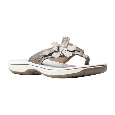 Click here for Clarks Cloudsteppers Womens Brinkley Flora Flip-Fl... prices