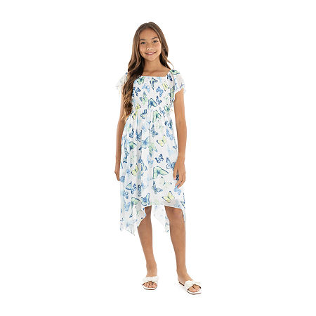 Click here for Girls (7-16) Speechless(R) Smocked Butterfly Hanky... prices